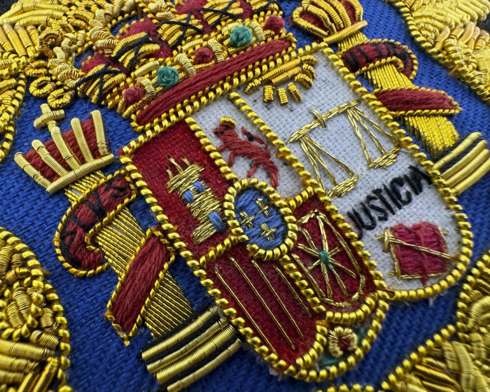 Emblema toga Magistrat (85 mm diámetro) - Insignia Online